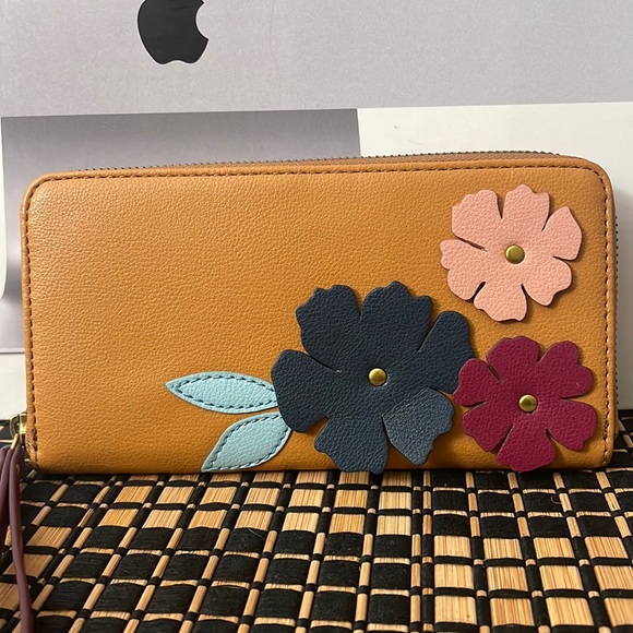 Fossil | Bags | Fossil Brown Leather Flowers Zip Around Wallet | Poshmark